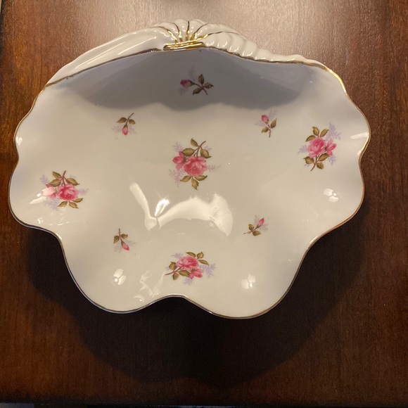 Dining | Lovely Vintage Made In Japan Clam Shell Pink Roses Dish | Poshmark